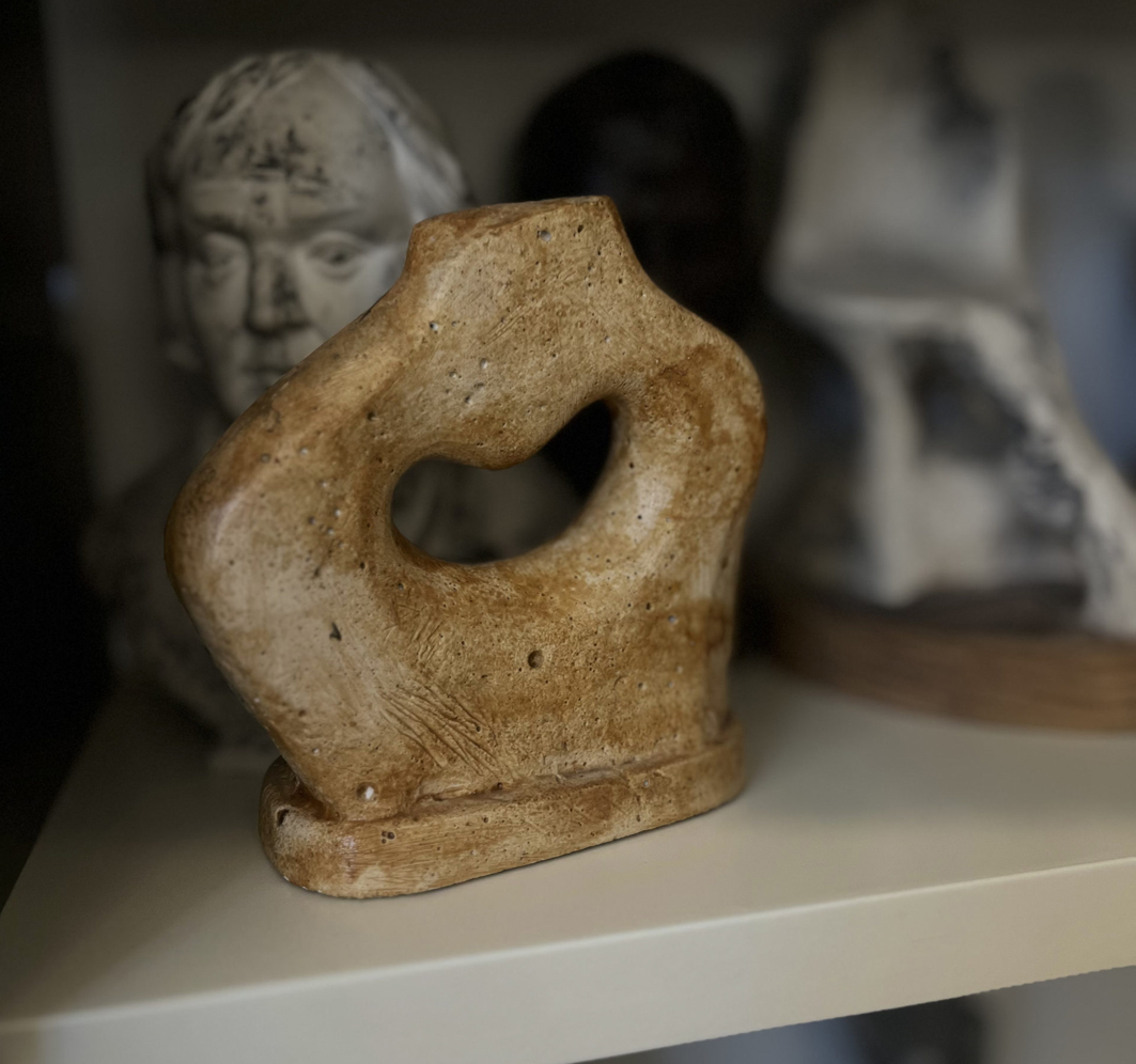 «Пьедесталы. Материальная форма»: произведения-размышления ...